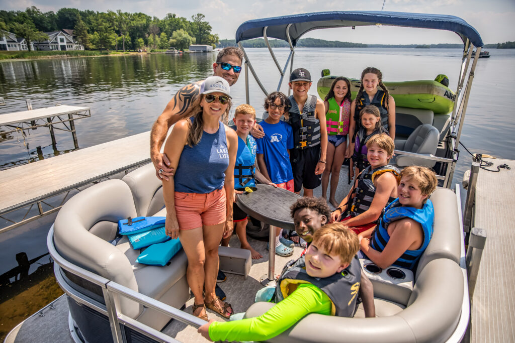 Experience the Best of Lake Life: Cruises, Fishing, Watersports ...